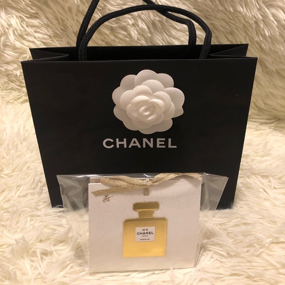 CHANEL | Other | Chanel Samples Set Can Sell Separate | Poshmark